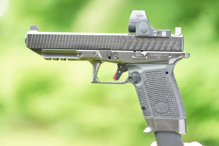 Пистолет Matrix Arms MXI на стальной рамке